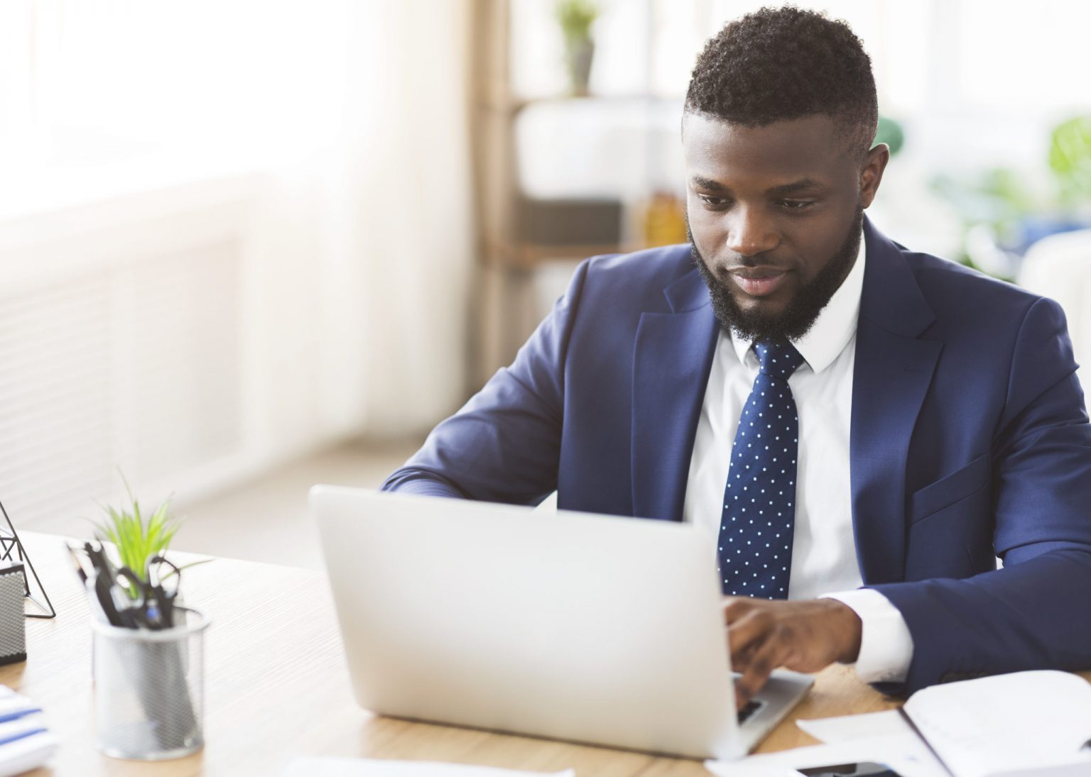 Le cabinet SONADIS EXPERTISE recrute pour 05 postes